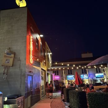 WANDERLUST BEER GARDEN - Updated August 2025 - 57 Photos & 21 Reviews ...