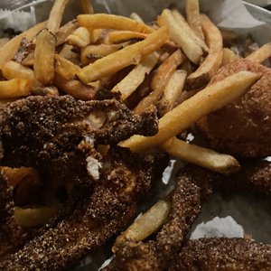 CATFISH HOUSE - 96 Photos & 146 Reviews - 1461 Zinc Plant Rd ...
