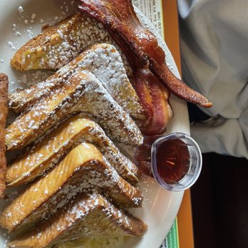 PLUM DELICIOUS FAMILY RESTAURANT - Updated November 2025 - 188 Photos ...