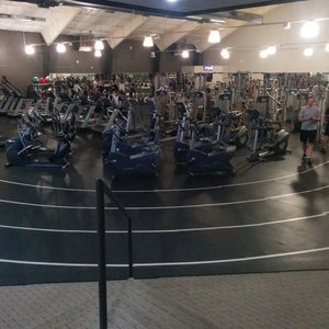 DEARBORN RACQUET & HEALTH CLUB - 11 Photos & 18 Reviews - 2727 S Gulley ...