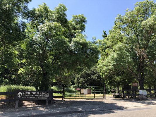 BISHOP RANCH REGIONAL PRESERVE - 195 Photos & 32 Reviews - Hiking ...