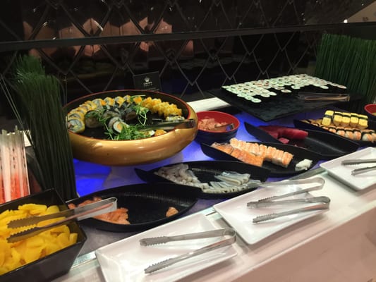 ATRIUM BUFFET - Updated December 2025 - 97 Photos & 43 Reviews - Crown ...