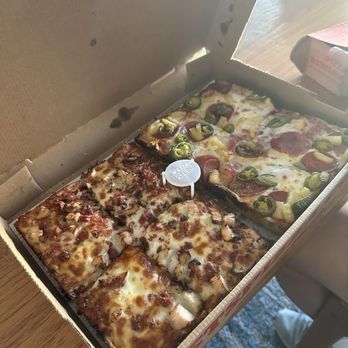 JET’S PIZZA - Updated November 2025 - 78 Photos & 90 Reviews - 1835 E ...