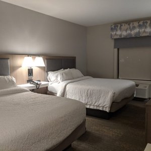 HAMPTON INN & SUITES SANTA MARIA - 83 Photos & 25 Reviews - 2190 ...