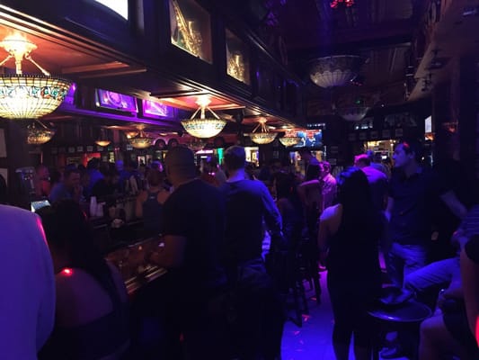 DICEY RILEY’S BAR & RESTAURANT - Updated August 2024 - 25 Photos & 128 ...