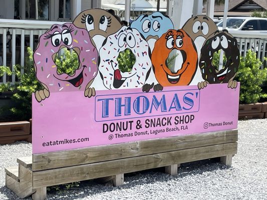 THOMAS DONUT & SNACK SHOP - Updated September 2025 - 657 Photos & 977 ...