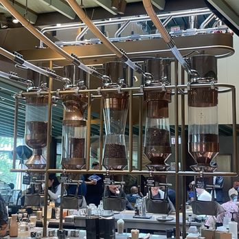 STARBUCKS RESERVE ROASTERY CHICAGO - Updated June 2024 - 7479 Photos ...