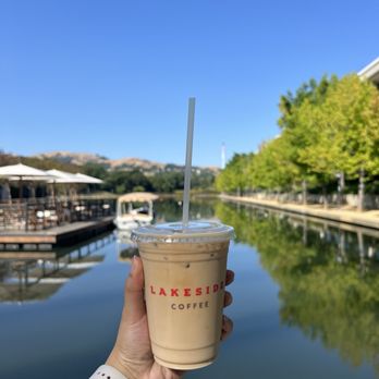 LAKESIDE COFFEE BAR - Updated November 2025 - 221 Photos & 76 Reviews ...