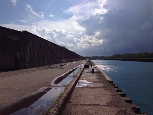 STEELWORKERS PARK - Updated January 2026 - 28 Photos - E 87th St ...