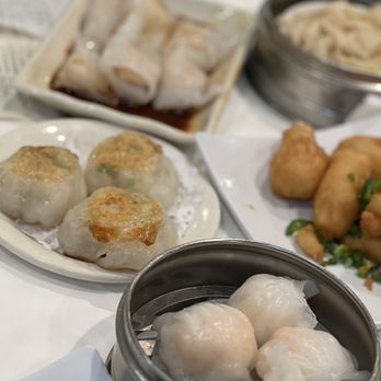 GOLDEN DIM SUM RESTAURANT - 1064 Photos & 484 Reviews - 10600 Bellaire ...
