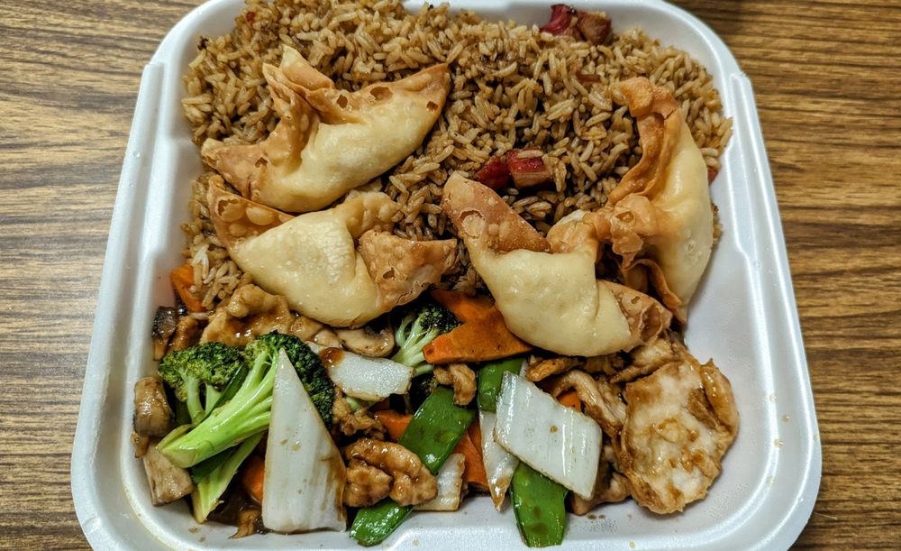 CHINATOWN - Updated December 2025 - 33 Photos & 71 Reviews - 51 Oak St ...