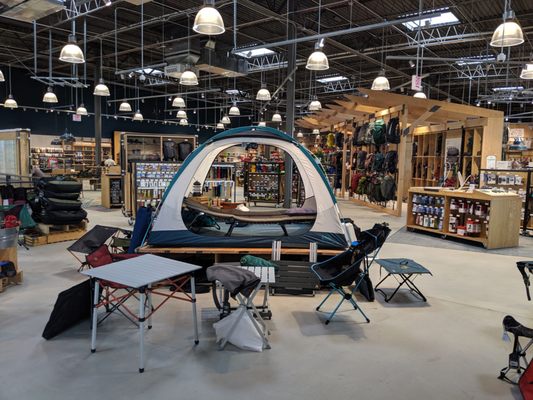 Outdoor Gear - REI - 66 Photos & 221 Reviews - 905 W Eastman St ...
