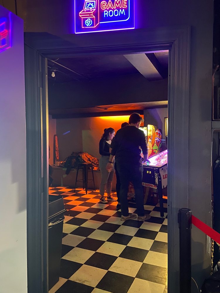 CELLAR DOG - Updated October 2025 - 50 Photos & 62 Reviews - 75 ...