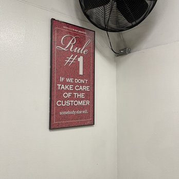 R W ZANT - Updated January 2026 - 12 Photos - 1470 E 4th St, Los ...