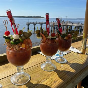 STEAMERS CLAM BAR & GRILL - Updated July 2024 - 355 Photos & 368 ...