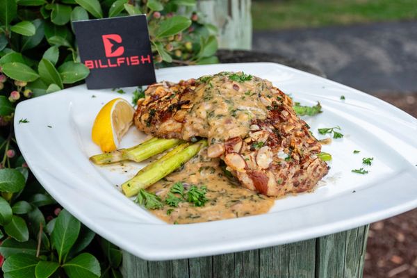 BILLFISH GRILL & BAR - TEMP. CLOSED - Updated December 2025 - 101 ...