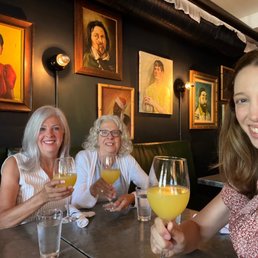 HUMMINGBIRD - Updated February 2025 - 373 Photos & 204 Reviews - 1053 E ...