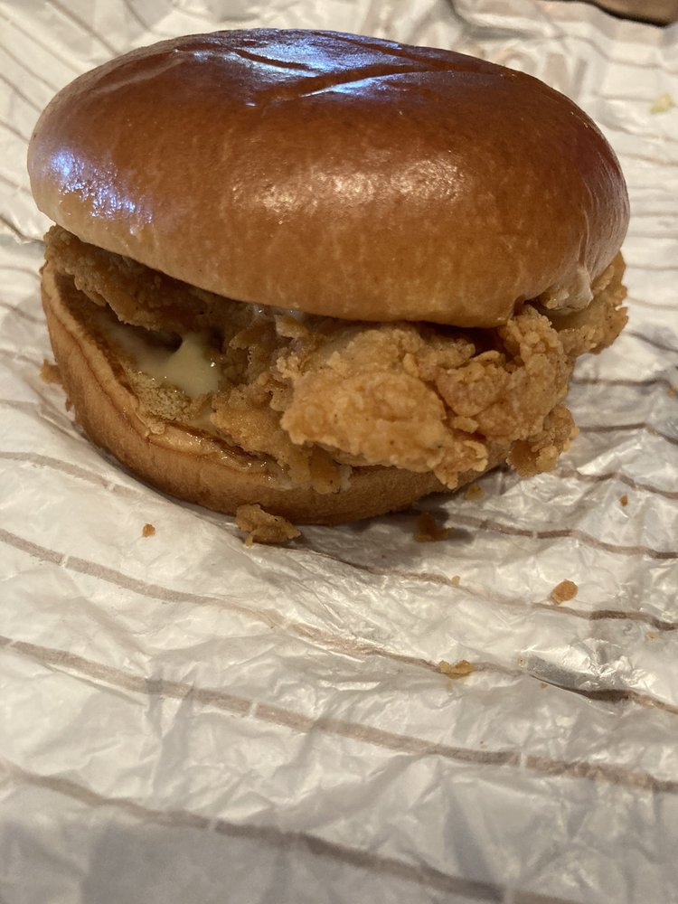 KFC - Updated August 2025 - 19 Reviews - 11183 S Frontage Dr, Yuma ...