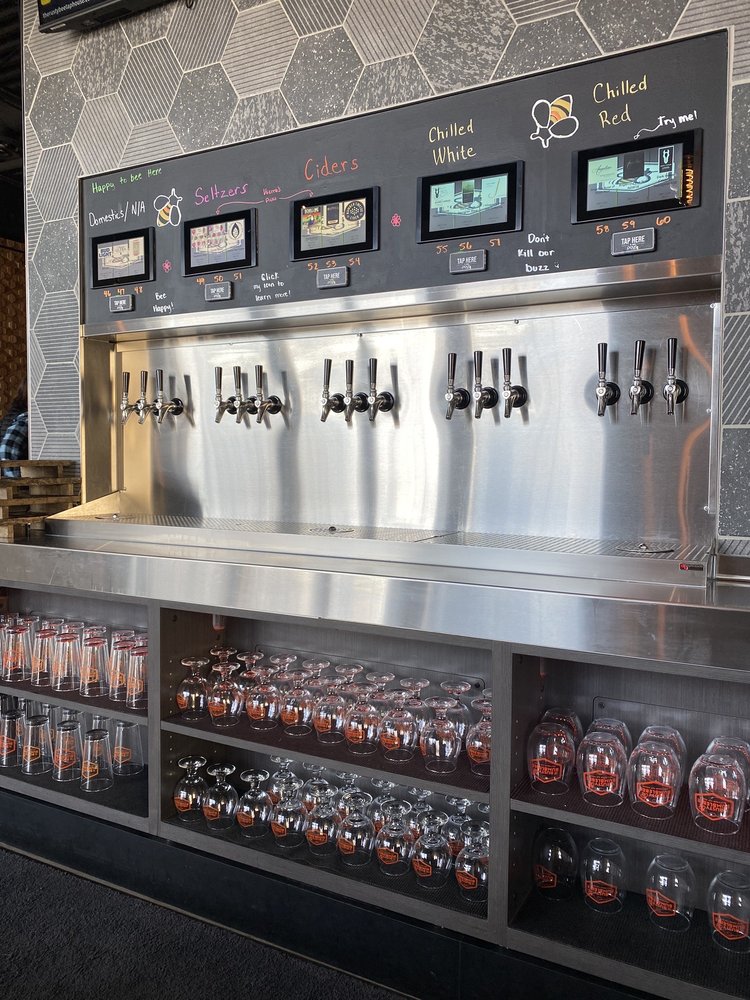 THE RUSTY BUMBLEBEE - Updated April 2025 - 72 Photos & 23 Reviews ...