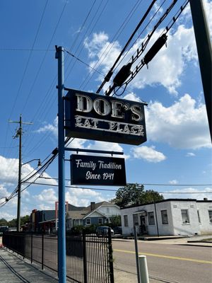 DOE’S EAT PLACE - JACKSON - Updated December 2025 - 43 Photos & 47 ...