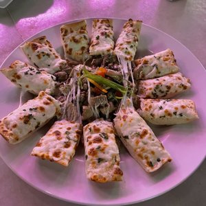 UNCLE BO’S PUPU BAR & GRILL - 3222 Photos & 1992 Reviews - 559 Kapahulu ...