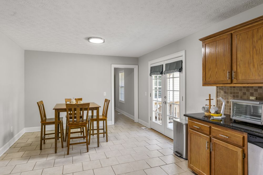 FAYE ETTE WILLIAMS -MAXIMUM ONE REALTY - Updated August 2025 - 11 ...