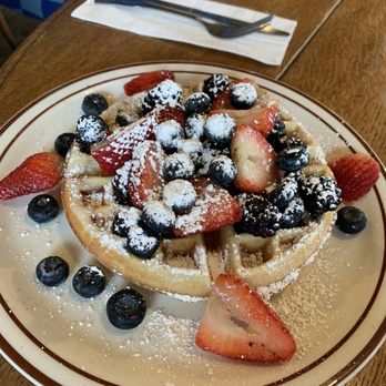 FRED’S COFFEE SHOP - Updated June 2024 - 678 Photos & 1055 Reviews ...