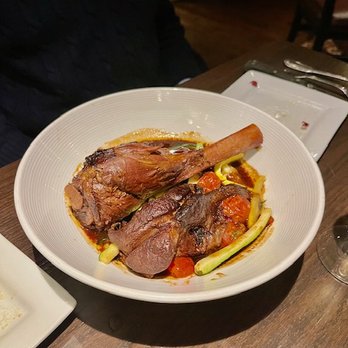 FRESH SALT - Updated July 2025 - 444 Photos & 417 Reviews - 2 Bridge St ...