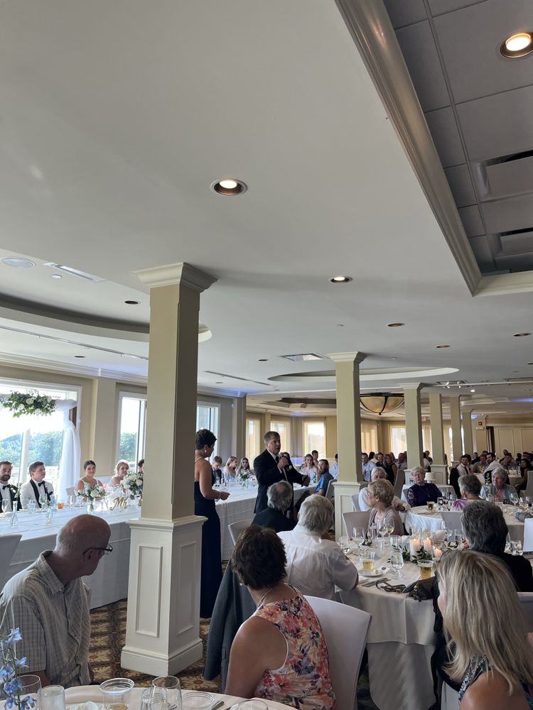 GLEN OAKS COUNTRY CLUB IOWA - Updated December 2025 - 29 Photos - 1401 ...