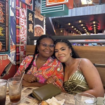 HAWKERS ASIAN STREET FOOD - Updated July 2024 - 2916 Photos & 1653 ...