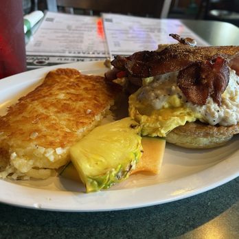 DOOFERS BAR & GRILL - Updated February 2025 - 227 Photos & 257 Reviews ...