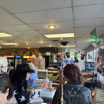 ROMANELLI’S ITALIAN DELI - Updated July 2024 - 429 Photos & 702 Reviews ...