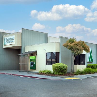 REDWOOD CREDIT UNION - Updated August 2025 - 47 Reviews - 250 Rohnert ...