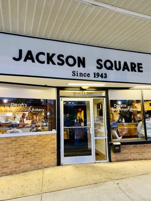 DEAN’S RESTAURANT & BAKERY - Updated October 2025 - 156 Photos & 188 ...