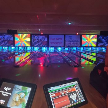 SAM’S TOWN BOWLING - Updated December 2025 - 70 Photos & 57 Reviews ...