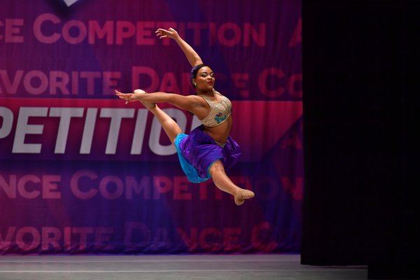 STEPPIN OUT DANCE CENTER - 12 Photos - 6 Youngstown Warren Rd, Niles ...