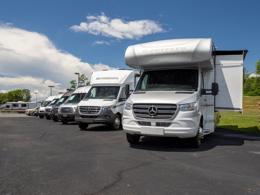 BLUE COMPASS RV - LATHAM - Updated September 2025 - 60 Photos & 191 ...