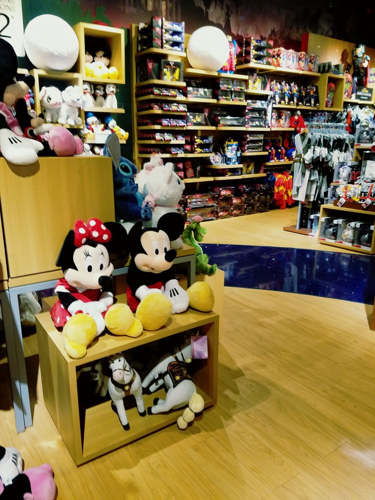 DISNEY STORE - CLOSED - Updated May 2025 - 12 Reviews - 4400 Ashford ...