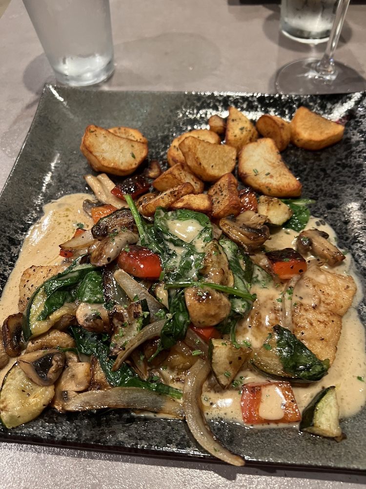 CORNER 612 - Updated December 2025 - 13 Photos & 14 Reviews - 612 4th ...