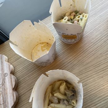 PASTA FASTA - Updated July 2025 - 63 Photos & 48 Reviews - 2468 N Clark ...