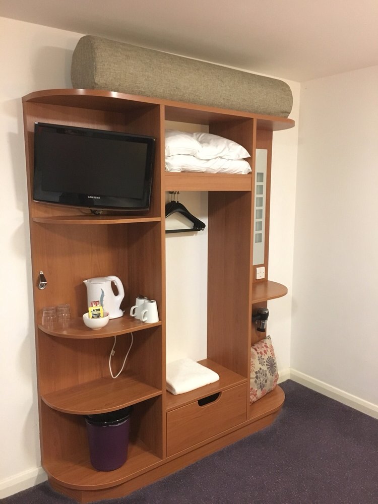 PREMIER INN - 16 Photos - Main Street, Polmont, Falkirk, United Kingdom ...