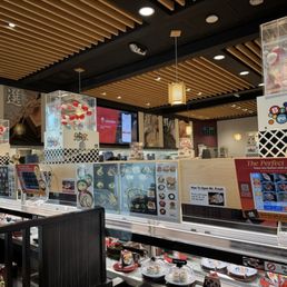 KURA REVOLVING SUSHI BAR - Updated December 2025 - 1807 Photos & 740 ...