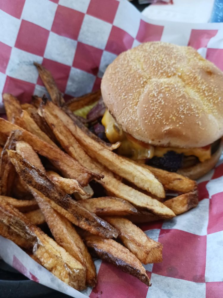 ABBEY’S GAB N SHACK - Updated October 2025 - 401 W Main St, Belding ...