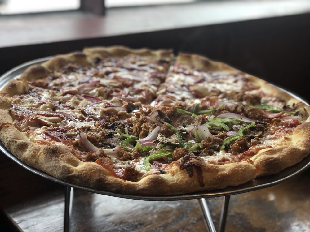 RUSTED SUN PIZZERIA - 174 Photos & 349 Reviews - 2010 S State St, Salt ...