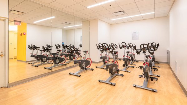 THE TOWERS AT LONGFELLOW APARTMENTS - Updated December 2025 - 107 ...