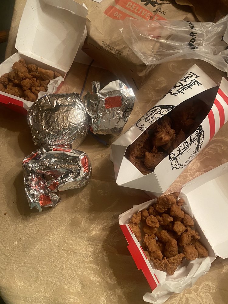 KFC - Updated July 2025 - 13 Reviews - 5700 Baltimore Ave, Philadelphia ...