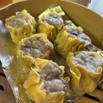 DISTRICT DUMPLINGS - Updated June 2025 - 469 Photos & 491 Reviews ...