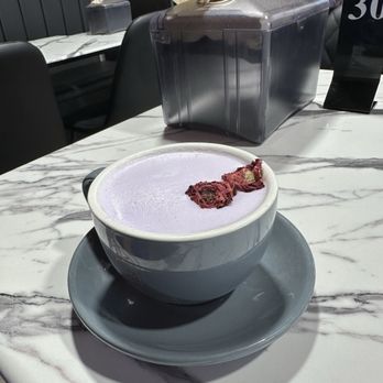 KAFFEINATED CREPES AND COFFEE - Updated July 2025 - 26 Photos & 11 ...