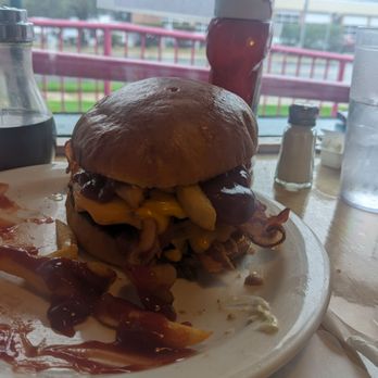 RITZ DINER - Updated January 2026 - 110 Photos & 315 Reviews - 72 E Mt ...