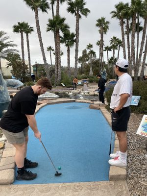 PELLY’S MINI GOLF - Updated September 2024 - 247 Photos & 252 Reviews ...